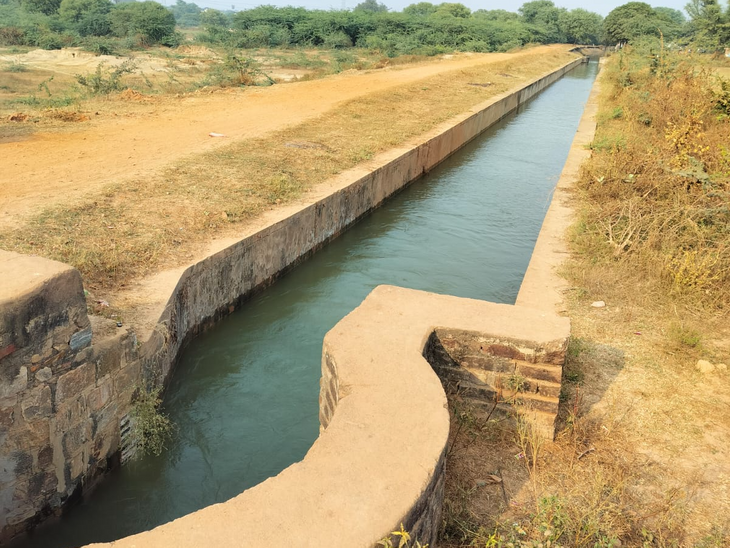 The canal opened after 20 years, farmers' faces lit up