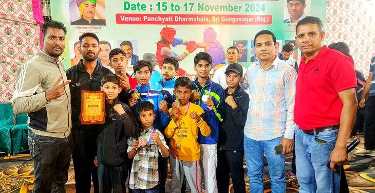 In the state level boys and girls Wushu competition, players of Pali ...