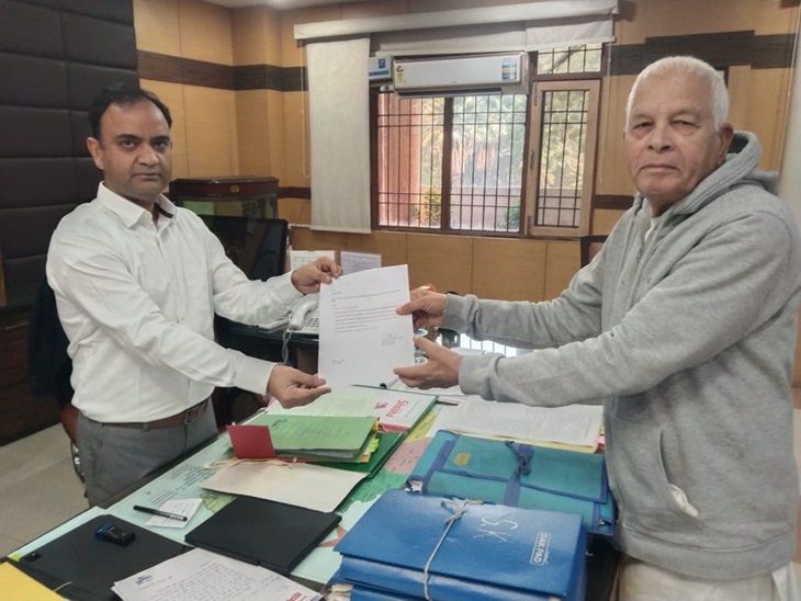 Haryana Rohtak Jila Prisad chairperson Manju Hooda no-confidence motion ...