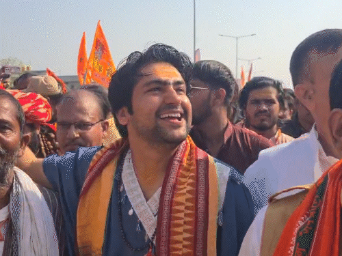 Eighth day of Dheerendra Krishna Shastri's padyatra | धीरेंद्र कृष्ण ...