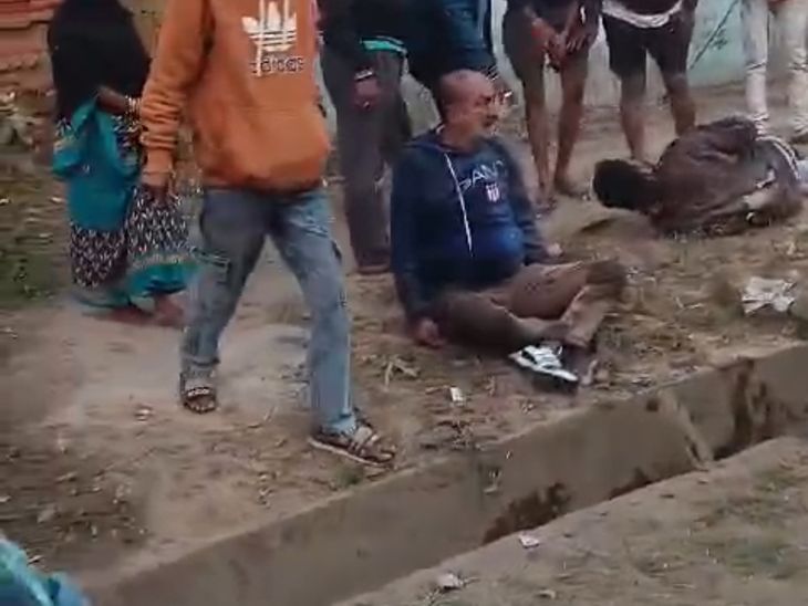 Car-bike collision on Dhanpuri-Budhar road of Shahdol | शहडोल के धनपुरी ...