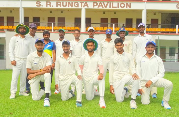 Sports: The second semi-final match of SR Rungta B-Division League was ...