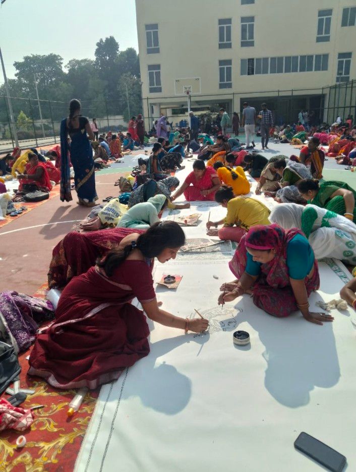 Mithila painting artists created a record by making a two thousand feet ...