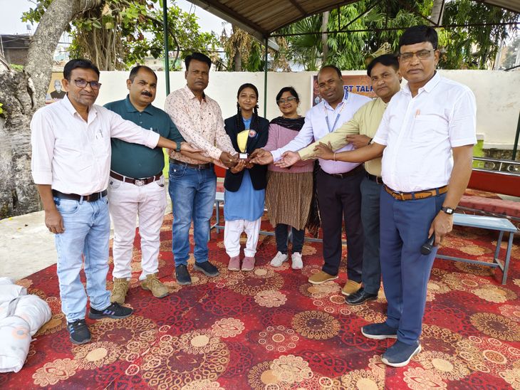 Multai's student ranked first in value education competition | वैल्यू ...