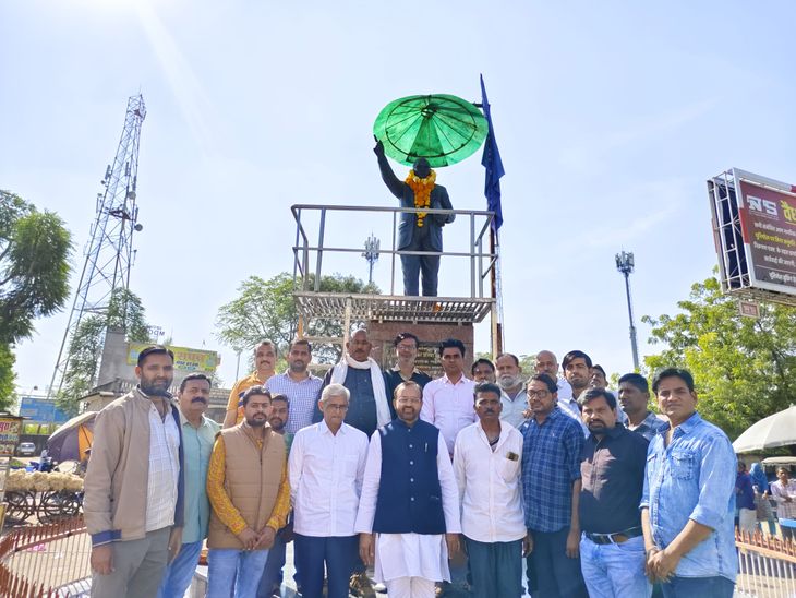 Baba Saheb was remembered with reverence and tribute was paid in ...