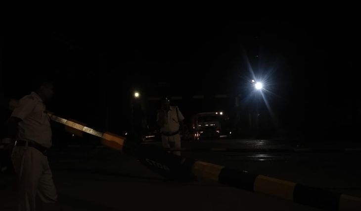 The roads of Dumraon and Brahmapur will be illuminated with milky light ...