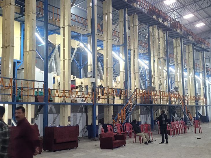 Modern rice processing unit ready in Bagaha | बगहा में मॉडर्न चावल ...