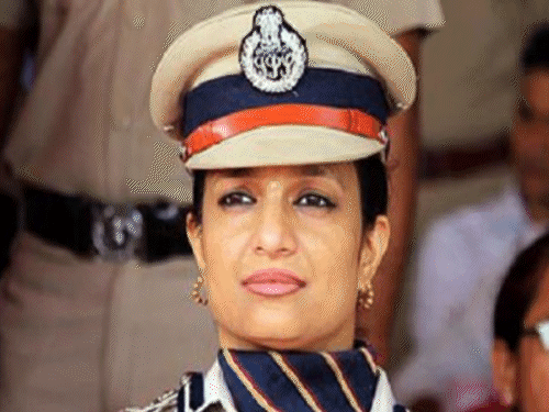 Haryana former IPS Bharti Arora NDPS case controversy Supreme Court IPS Vikas Arora | हरियाणा की ...