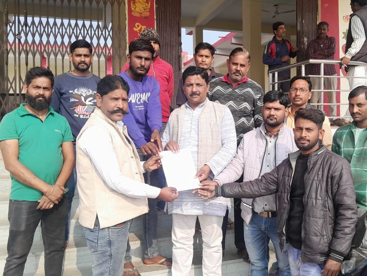 Demand to name the park in Prithvipur as Gadge Maharaj | पृथ्वीपुर में ...