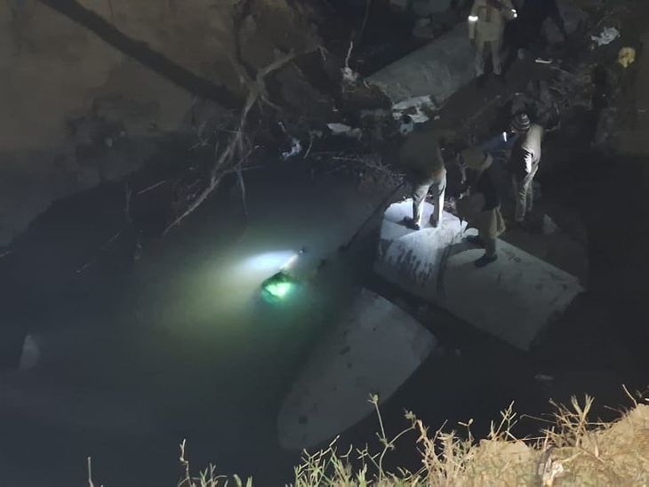 Due to the negligence of PWD, a woman fell into a ditch and died | PWD ...