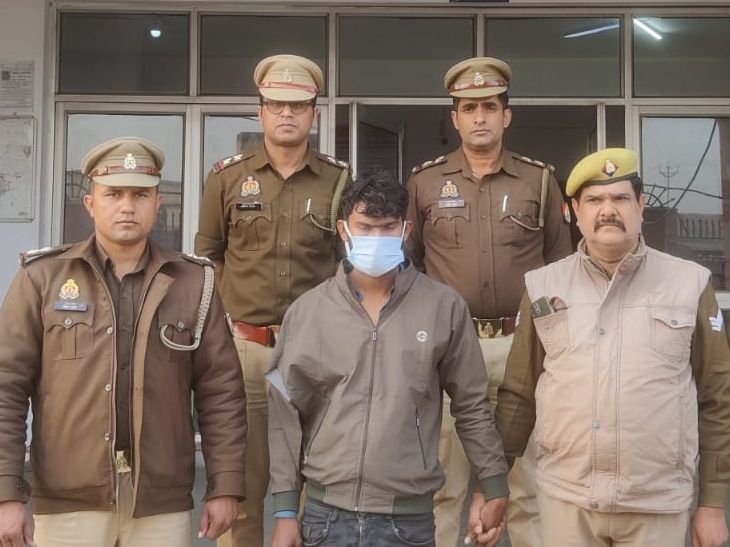 Noida Girlfriend refused to marry boyfriend stabbed himself family ...