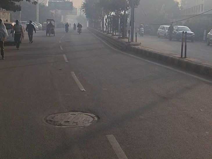 Minimum temperature rises in Agra, cold winds blowing | आगरा में बारिश ...