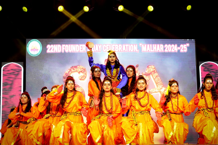 Malhar 2024 was organised on the foundation day of the school | स्कूल के स्थापना दिवस पर मल्हार ...