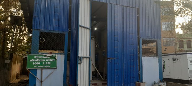 Two out of three plants are out of order, one is only supplying oxygen ...