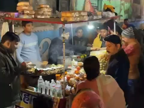 Restaurants, food streets in Varanasi serving substandard food