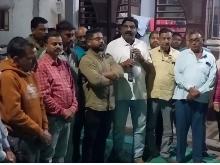 Water will reach every house in Kukshi with Rs. 7.5 crore | 17.5 करोड़ ...