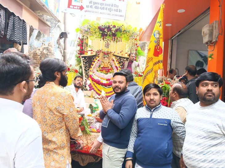 Nishan Yatra of Khatu Shyam started in Shikarpur | शिकारपुर में निकली ...