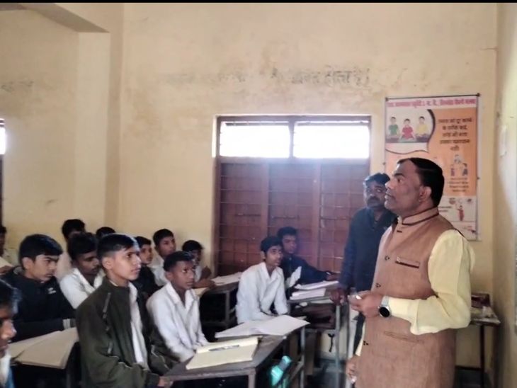 Organizing workshop for teachers and students in Seoni Malwa | सिवनी ...