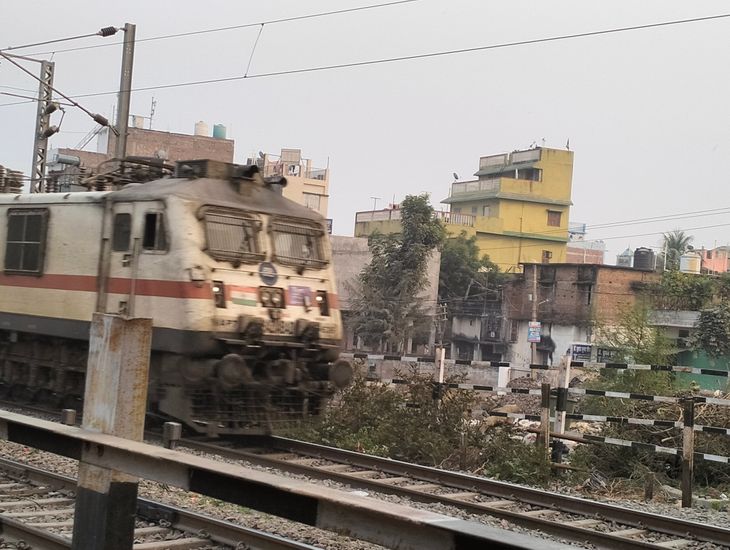 Passengers got a new year gift as four coaches were added to the MEMU ...