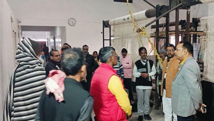 More than 100 people are getting employment from the industry | 100 से ...