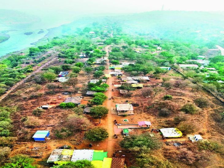 The circumambulation path of Omkar mountain is telling its plight ...