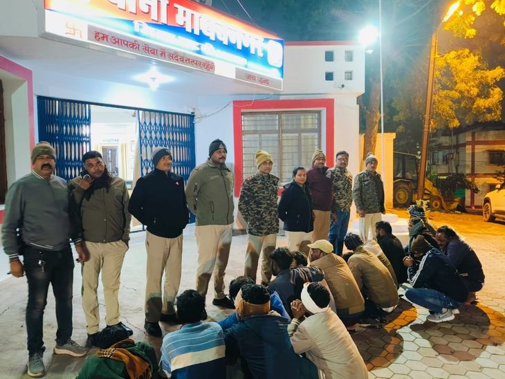 Madhavnagar police's special campaign on New Year | माधवनगर पुलिस का ...