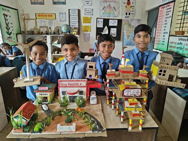 Children decorated models of Ayodhya's Ram temple, windmill and petrol ...