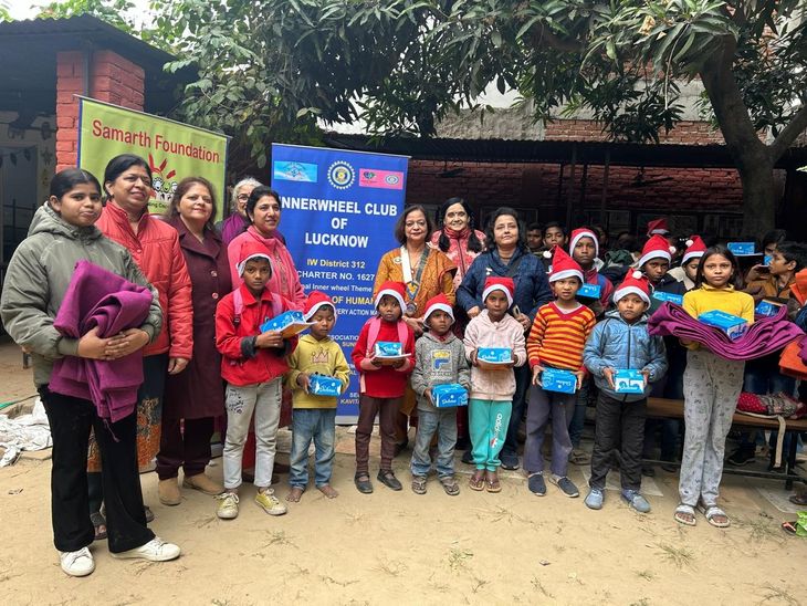 Inner Wheel Club distributed warm clothes in Lucknow | लखनऊ में इनर ...