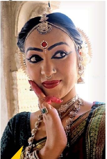 The rituals mixed with romance, humor and wonderful emotions give joy ...