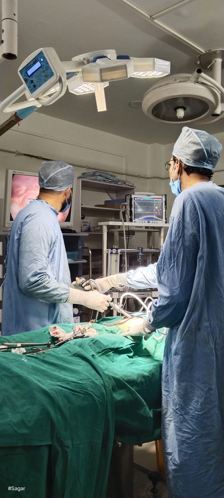 Operation of an eight year old child through telescope | आठ वर्ष के ...