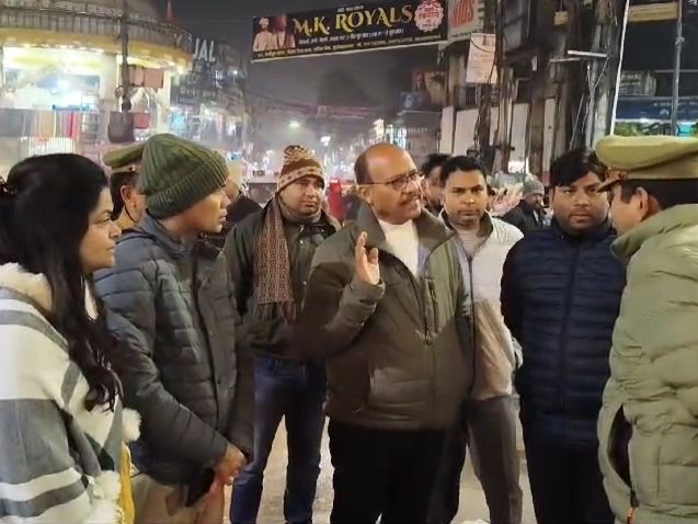 Muzaffarnagar DM took stock of the arrangements for bonfire | डीएम ने ...