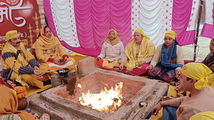 All India Durga Sena Organization performed the Havan of Maa Baglamukhi ...