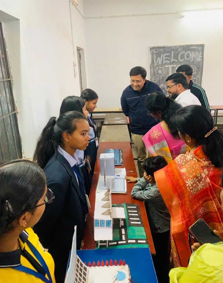 Mathematics-Science exhibition was organised in Swami Atmanand Hindi ...
