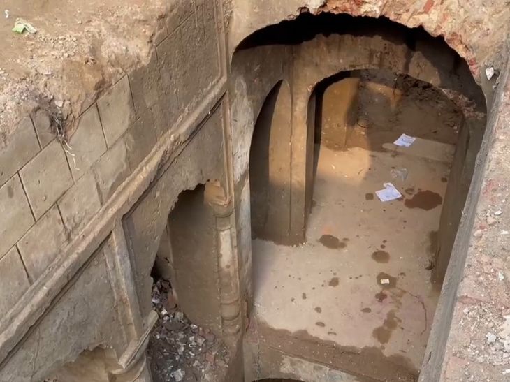 Poisonous gas released from Rani ki Bawdi | रानी की बावड़ी में जहरीली ...