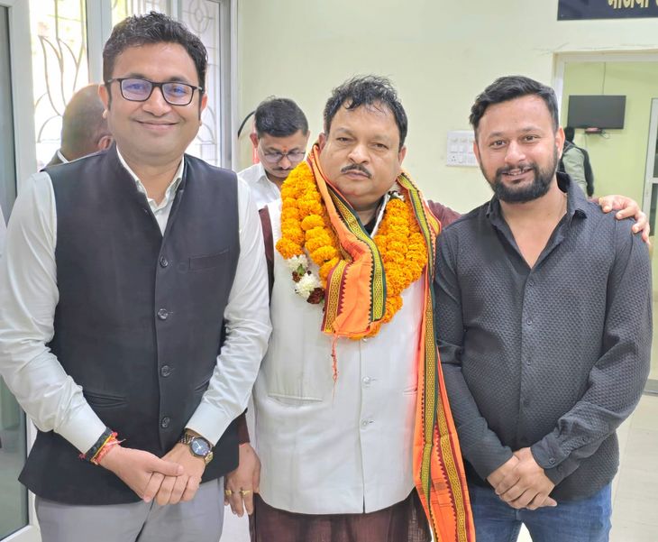 Devangan congratulated the newly appointed district president Shyam ...