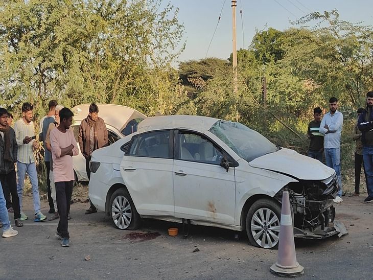 Road accident happened on Dechu Jodhpur Road