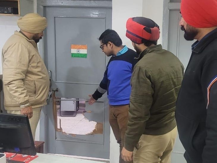 Raikot Bank of India Thieves | रायकोट में बैंक ऑफ इंडिया में घुसे चोर ...