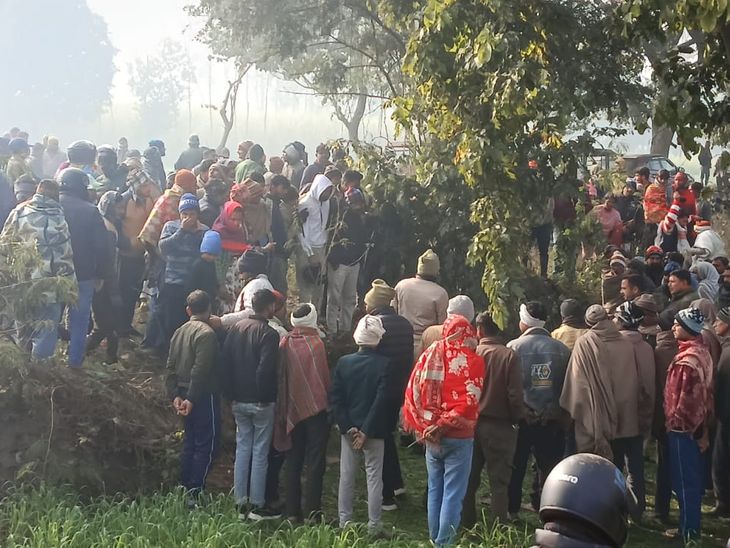 The body of a young man was found near a farm in Hasanpur | हसनपुर में ...