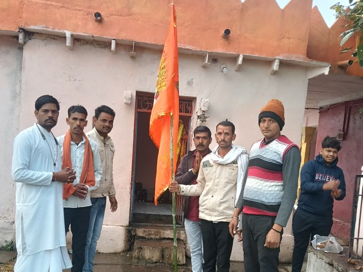 Trek from Pathari to Karila Dham | पठारी से करीला धाम की पदयात्रा: 50 ...