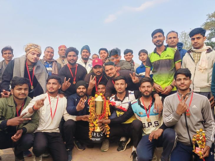 Exciting final of BBPL cricket tournament Jairam Baba 11 won the title ...