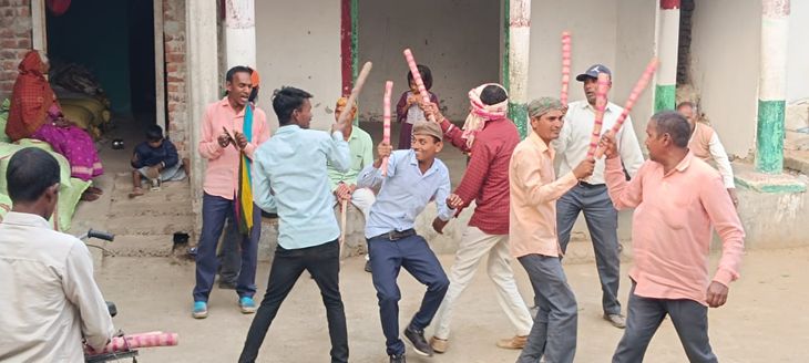 Cherchera: Enthusiasm shown among youth to perform danda dance ...