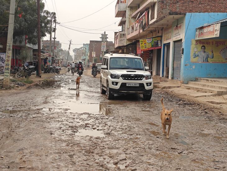 Road construction is not happening in Jangipur for 10 years