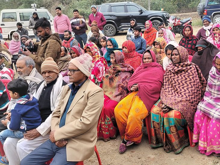 Ayush Minister held village chaupal in Milkipur