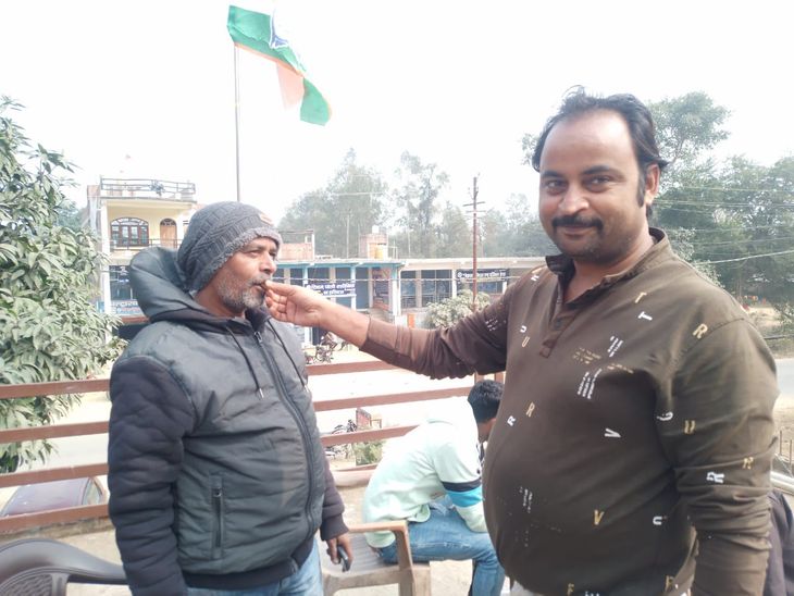 Barabanki MP Tanuj Punia's birthday celebrated | बाराबंकी सांसद तनुज ...