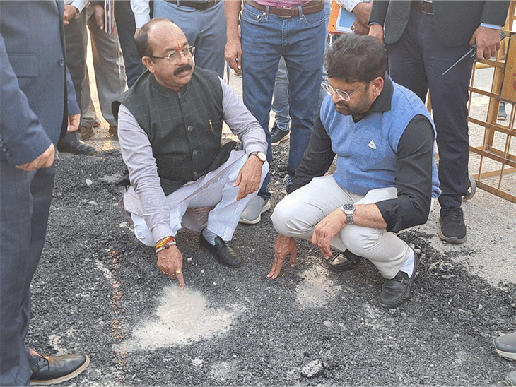 Chhattisgarh Public Works Department Bastar officials are such friends ...