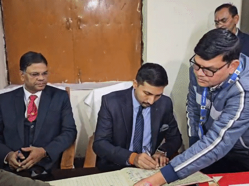 Lucknow DM Vishakh G Iyer; Yogi Adityanath Secretary | IAS Officer