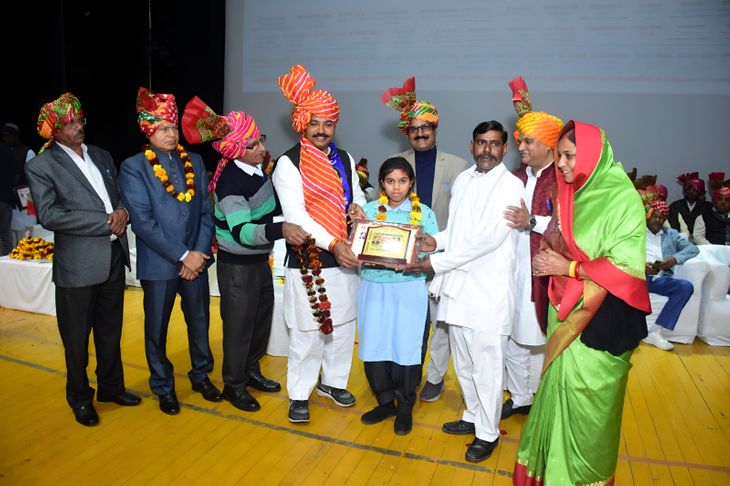353 talents were honored in the Meghwal Samaj's Pratibha Samman ceremony