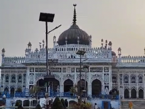 Chota Imambara Gate shine after 200 years | 200 साल बाद छोटे इमामबाड़े ...