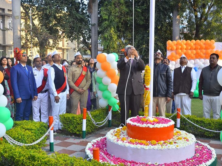 republic day celebration at dewas court