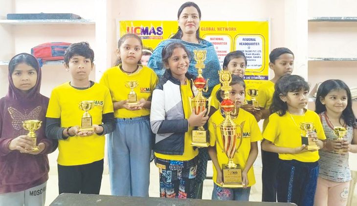 Tanuja and Saumya remained in top 5 by solving 200 maths questions ...